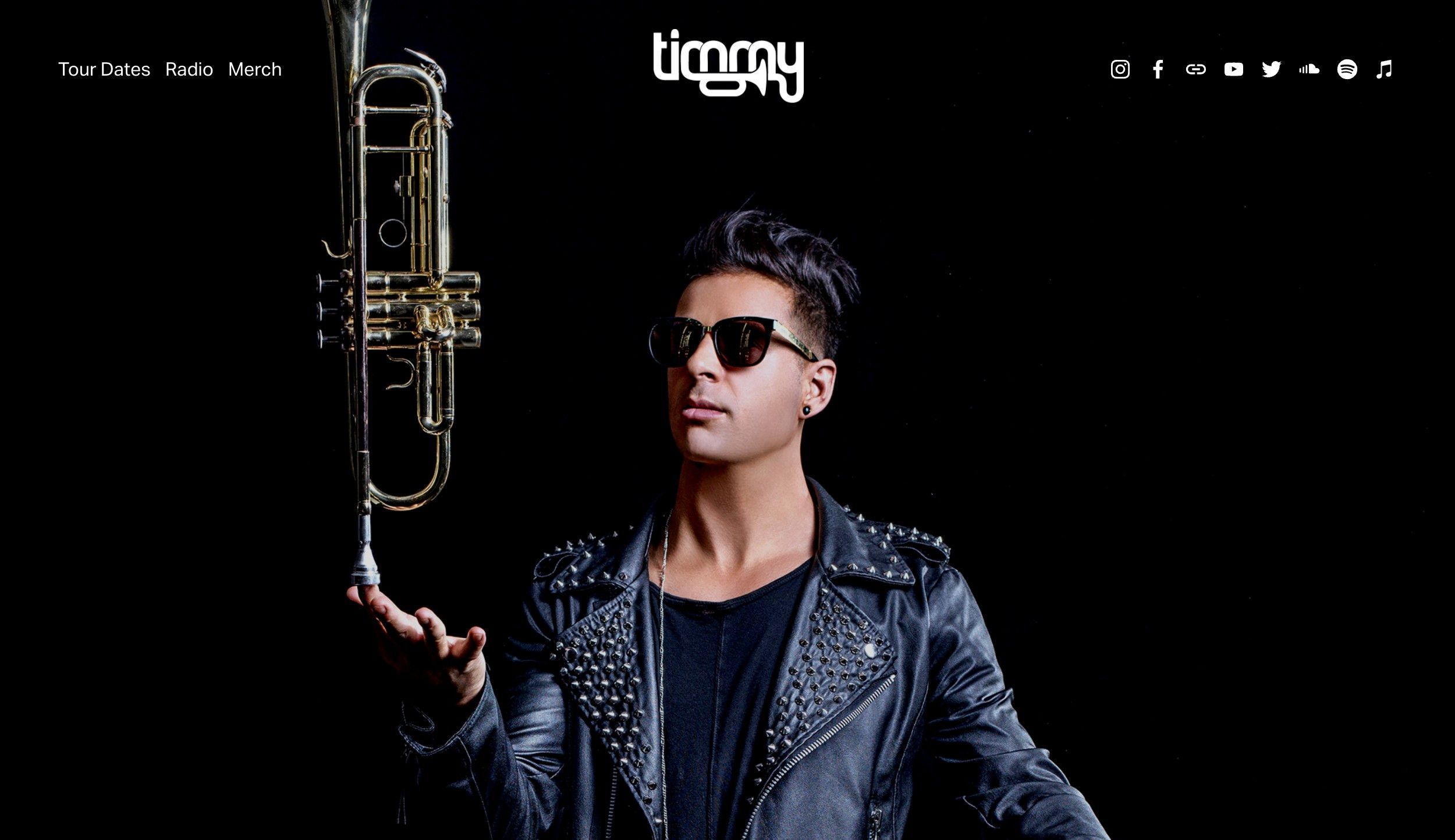 Best DJ Websites of 2025 | 25 Inspiring Examples