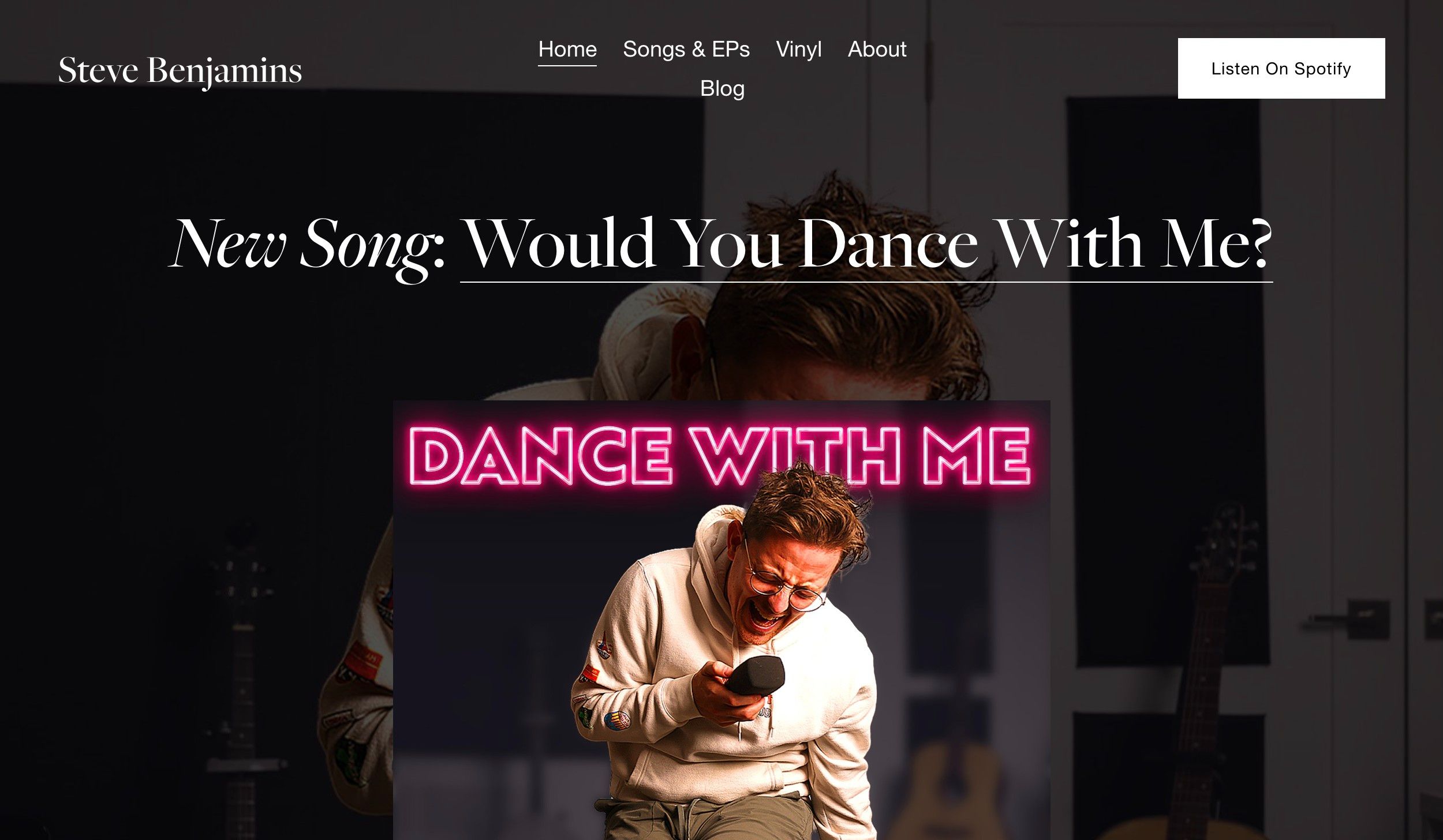 31 Musician Website Examples for Design Inspiration